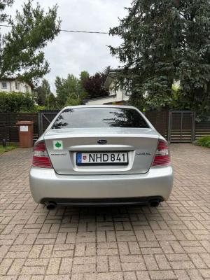Серый Субару Легаси 2005 в Вильнюс, объемом двигателя 1.99 л и пробегом 237 тыс. км за 1100 €, фото 5 на AUTOMOTO.COM.LV