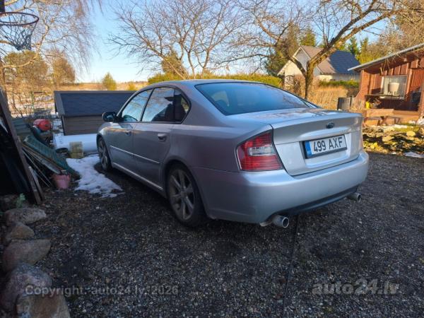 Pelēks Subaru Legacy 2006 Tallina, ar dzinēja tilpumu 3.00 L un nobraukumu 312 tūkst. km par 2699 €, foto 3 vietnē AUTOMOTO.COM.LV
