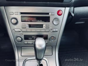 Grey Subaru Legacy 2006 in Tallinn, with an engine capacity of 3.00 L and mileage of 299 thousand km for 2690 €, photo 15 on AUTOMOTO.COM.LV