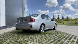 Pelēks Subaru Legacy 2006 Viļņa, ar dzinēja tilpumu 1.99 L un nobraukumu 172 tūkst. km par 2100 €, foto 4 vietnē AUTOMOTO.COM.LV