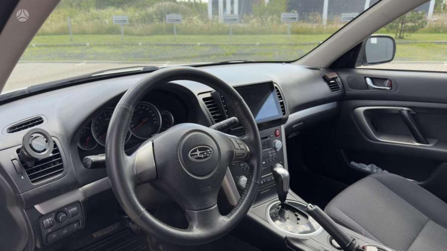 Pelēks Subaru Legacy 2006 Viļņa, ar dzinēja tilpumu 1.99 L un nobraukumu 172 tūkst. km par 2100 €, foto 12 vietnē AUTOMOTO.COM.LV