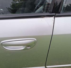Pelēks Subaru Legacy 2006 Mažeikiai, ar dzinēja tilpumu 1.99 L un nobraukumu 290 tūkst. km par 2300 €, foto 10 vietnē AUTOMOTO.COM.LV