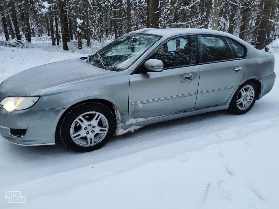 Серый Субару Легаси 2007 в Каунас, объемом двигателя 2.00 л и пробегом 275 тыс. км за 1500 €, фото 2 на AUTOMOTO.COM.LV