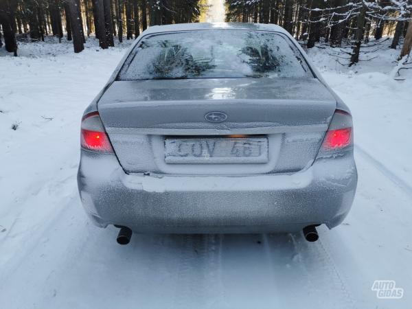 Grey Subaru Legacy 2007 in Kaunas, with an engine capacity of 2.00 L and mileage of 275 thousand km for 1500 €, photo 7 on AUTOMOTO.COM.LV