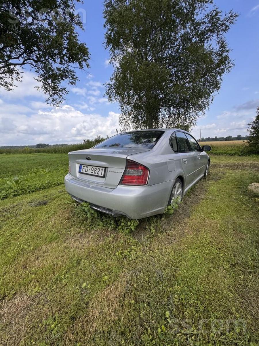 Grey Subaru Legacy 2007 in Cesis, with an engine capacity of 2.50 L and mileage of 182 thousand km for 750 €, photo 10 on AUTOMOTO.COM.LV