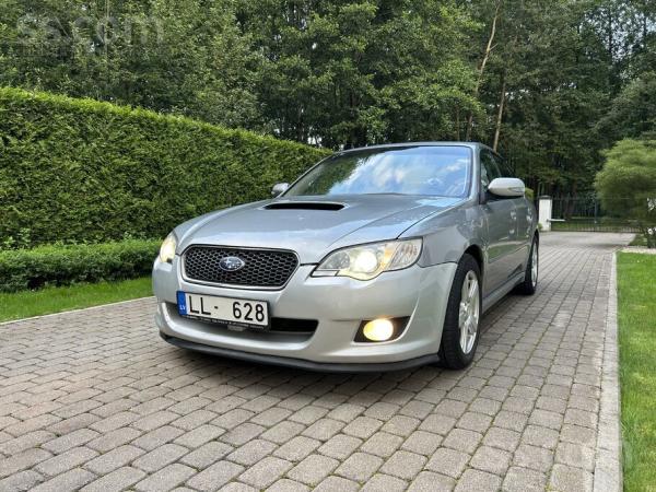 Pelēks Subaru Legacy 2008 Rīga, ar dzinēja tilpumu 2.50 L un nobraukumu 292 tūkst. km par 1450 €, foto 2 vietnē AUTOMOTO.COM.LV