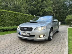 Grey Subaru Legacy 2008 in Riga, with an engine capacity of 2.50 L and mileage of 292 thousand km for 1450 €, photo 2 on AUTOMOTO.COM.LV