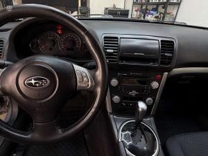 Pelēks Subaru Legacy 2008 Viļņa, ar dzinēja tilpumu 1.99 L un nobraukumu 253 tūkst. km par 3000 €, foto 5 vietnē AUTOMOTO.COM.LV