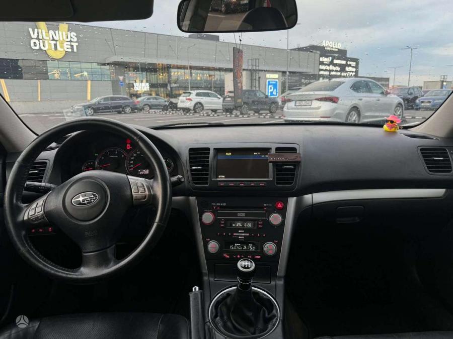 Grey Subaru Legacy 2009 in Vilnius, with an engine capacity of 2.00 L and mileage of 298 thousand km for 2000 €, photo 14 on AUTOMOTO.COM.LV