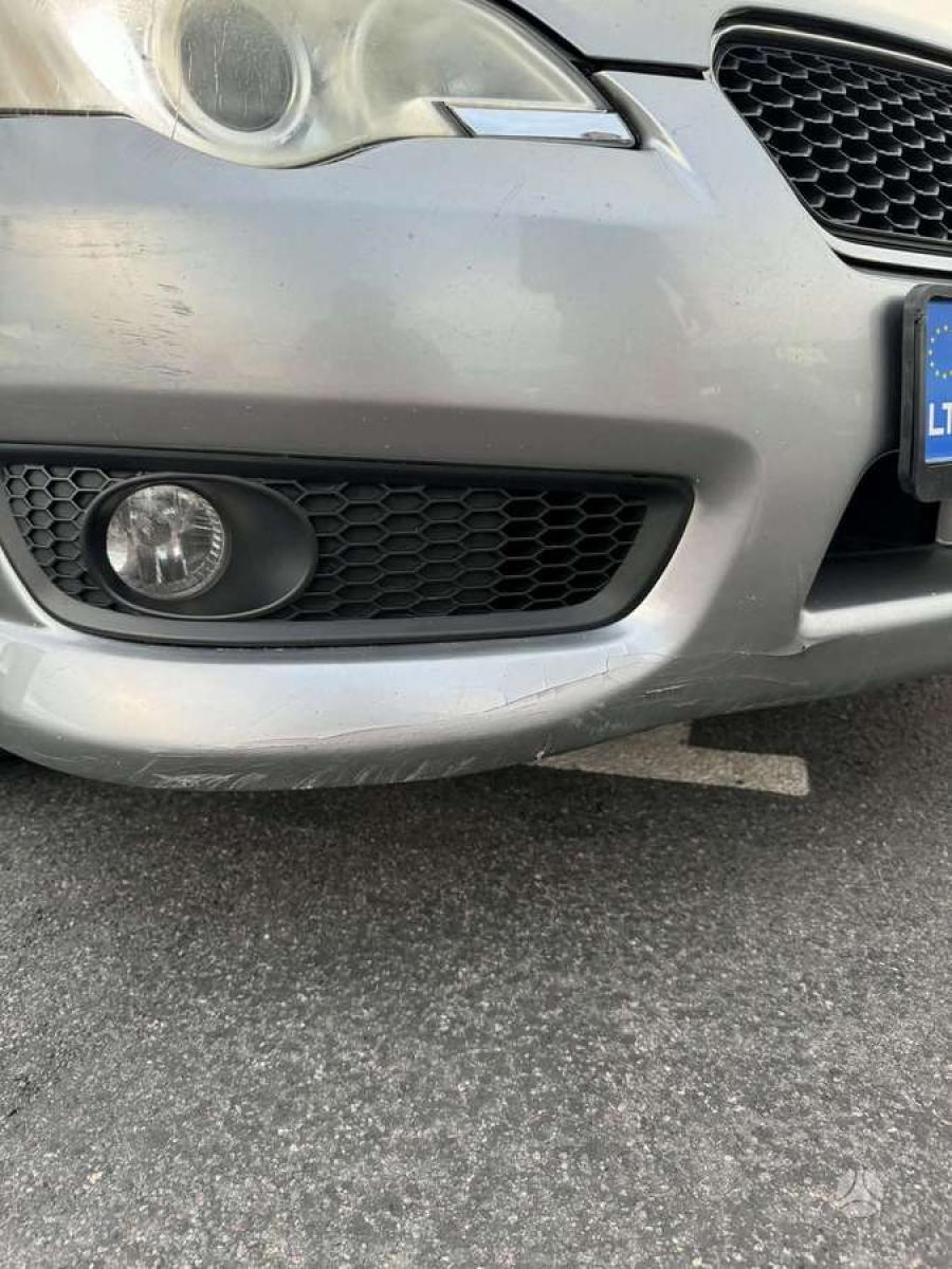 Grey Subaru Legacy 2009 in Vilnius, with an engine capacity of 2.00 L and mileage of 298 thousand km for 2000 €, photo 18 on AUTOMOTO.COM.LV