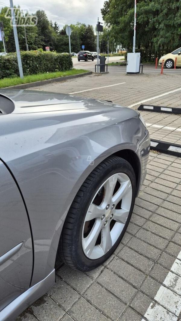 Pelēks Subaru Legacy 2009 Kauņa, ar dzinēja tilpumu 2.50 L un nobraukumu 177 tūkst. km par 4000 €, foto 10 vietnē AUTOMOTO.COM.LV