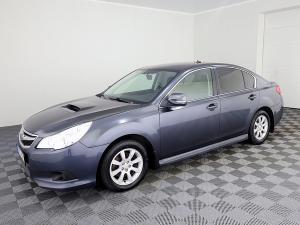 Pelēks Subaru Legacy 2010 Tallina, ar dzinēja tilpumu 2.00 L un nobraukumu 276 tūkst. km par 1799 €, foto 3 vietnē AUTOMOTO.COM.LV