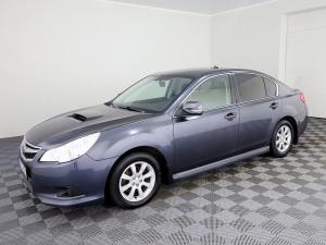 Pelēks Subaru Legacy 2010 Tallina, ar dzinēja tilpumu 2.00 L un nobraukumu 276 tūkst. km par 1799 €, foto 10 vietnē AUTOMOTO.COM.LV