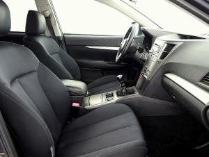 Pelēks Subaru Legacy 2010 Tallina, ar dzinēja tilpumu 2.00 L un nobraukumu 276 tūkst. km par 1799 €, foto 14 vietnē AUTOMOTO.COM.LV