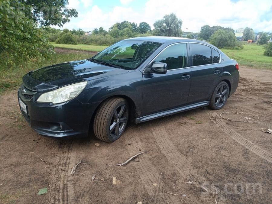 Grey Subaru Legacy 2010 in Riga, with an engine capacity of 2.00 L and mileage of 245 thousand km for 2450 €, photo 1 on AUTOMOTO.COM.LV
