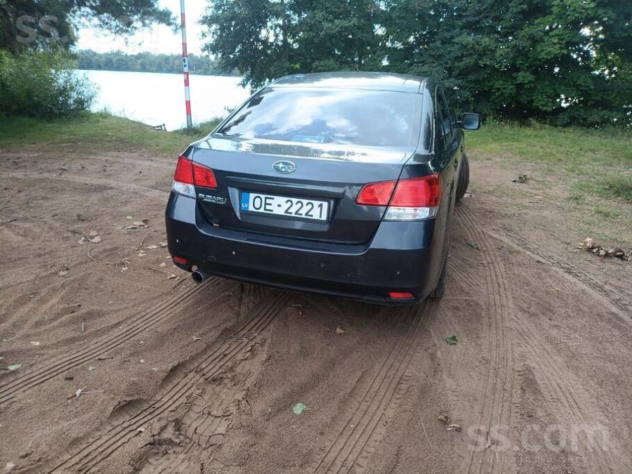 Grey Subaru Legacy 2010 in Riga, with an engine capacity of 2.00 L and mileage of 245 thousand km for 2450 €, photo 7 on AUTOMOTO.COM.LV