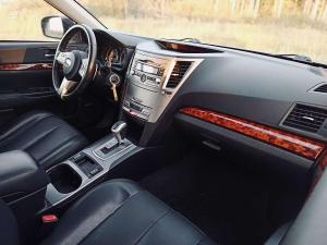 Pelēks Subaru Legacy 2010 Utena, ar dzinēja tilpumu 2.46 L un nobraukumu 172 tūkst. km par 2450 €, foto 15 vietnē AUTOMOTO.COM.LV