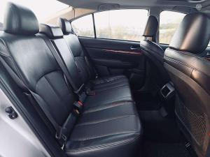 Pelēks Subaru Legacy 2010 Utena, ar dzinēja tilpumu 2.46 L un nobraukumu 172 tūkst. km par 2450 €, foto 39 vietnē AUTOMOTO.COM.LV