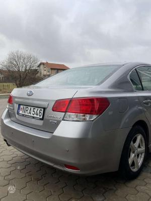 Grey Subaru Legacy 2011 in Vilnius, with an engine capacity of 2.00 L and mileage of 236 thousand km for 3200 €, photo 6 on AUTOMOTO.COM.LV