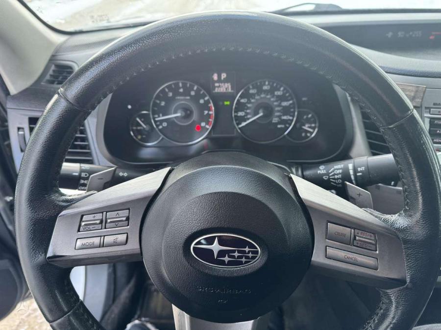 Grey Subaru Legacy 2011 in Vilnius, with an engine capacity of 2.46 L and mileage of 229 thousand km for 3999 €, photo 12 on AUTOMOTO.COM.LV