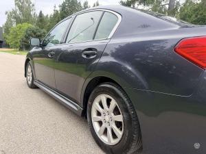Grey Subaru Legacy 2011 in Vilnius, with an engine capacity of 1.99 L and mileage of 320 thousand km for 3250 €, photo 6 on AUTOMOTO.COM.LV