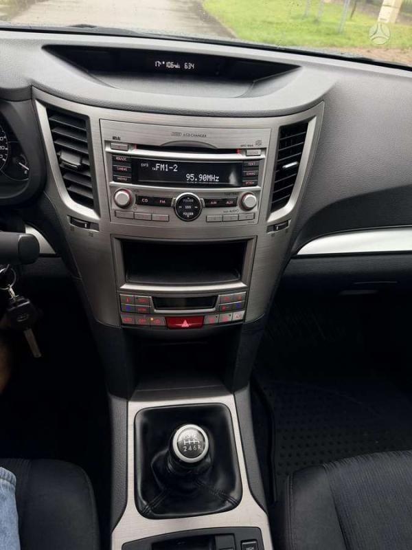 Subaru Legacy 2011 in Vilnius on AUTOMOTO.COM.LV Grey Subaru Legacy 2011 in Vilnius, with an engine capacity of 1.99 L and mileage of 320 thousand km for 3250 β¬, photo 11 on AUTOMOTO.COM.LV