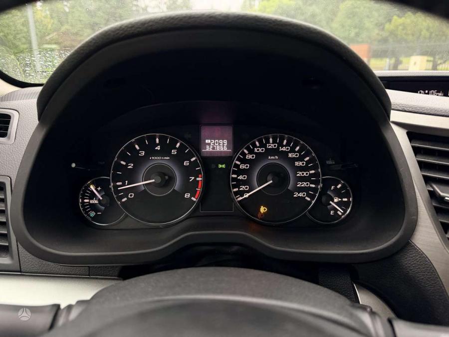 Grey Subaru Legacy 2011 in Vilnius, with an engine capacity of 1.99 L and mileage of 320 thousand km for 3250 €, photo 12 on AUTOMOTO.COM.LV