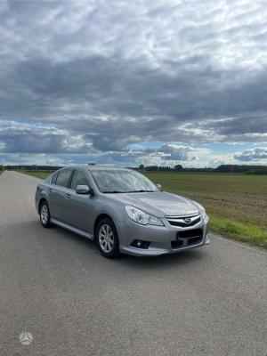 Grey Subaru Legacy 2011 in Kaunas, with an engine capacity of 1.99 L and mileage of 191 thousand km for 3500 €, photo  on AUTOMOTO.COM.LV