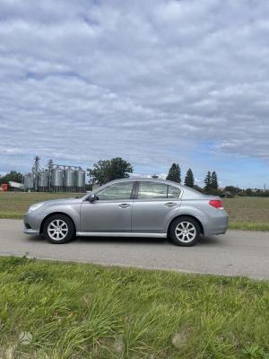 Grey Subaru Legacy 2011 in Kaunas, with an engine capacity of 1.99 L and mileage of 191 thousand km for 3500 €, photo 5 on AUTOMOTO.COM.LV