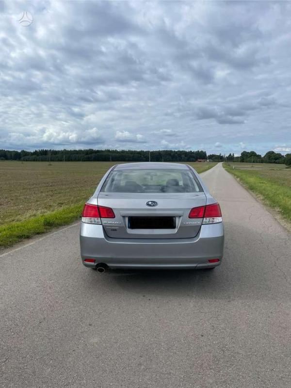 Pelēks Subaru Legacy 2011 Kauņa, ar dzinēja tilpumu 1.99 L un nobraukumu 191 tūkst. km par 3500 €, foto 7 vietnē AUTOMOTO.COM.LV