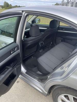 Grey Subaru Legacy 2011 in Kaunas, with an engine capacity of 1.99 L and mileage of 191 thousand km for 3500 €, photo 13 on AUTOMOTO.COM.LV