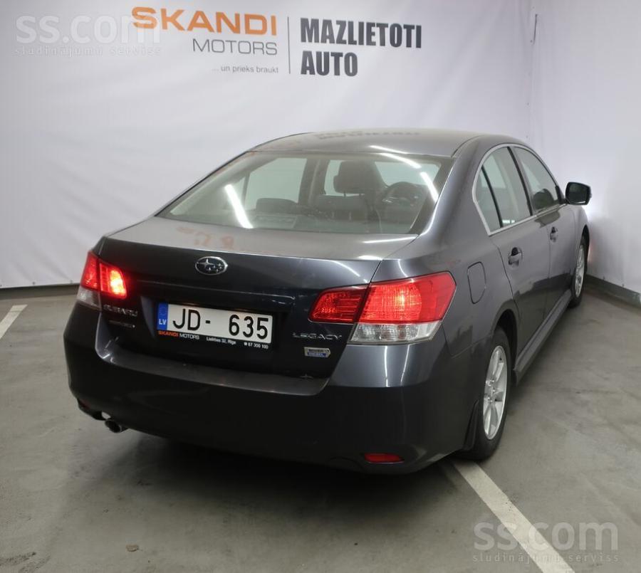 Pelēks Subaru Legacy 2012 Rīga, ar dzinēja tilpumu 2.00 L un nobraukumu 226 tūkst. km par 4900 €, foto 4 vietnē AUTOMOTO.COM.LV
