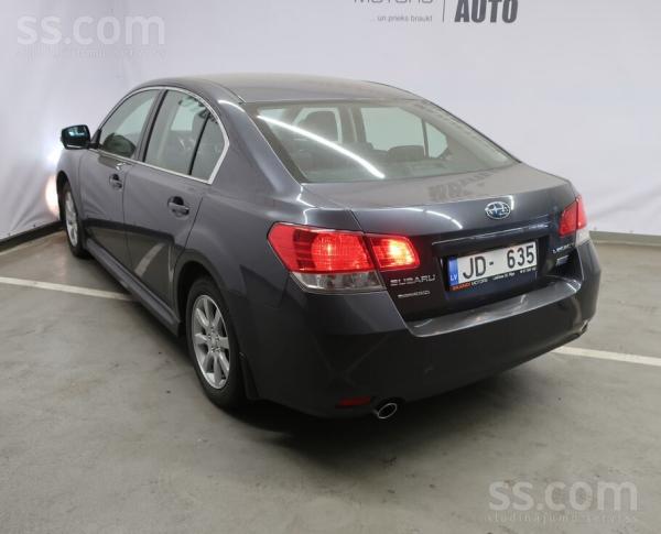 Pelēks Subaru Legacy 2012 Rīga, ar dzinēja tilpumu 2.00 L un nobraukumu 226 tūkst. km par 4900 €, foto 6 vietnē AUTOMOTO.COM.LV