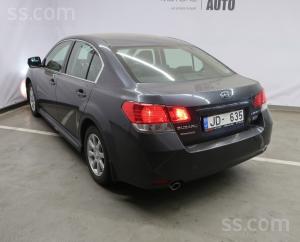 Pelēks Subaru Legacy 2012 Rīga, ar dzinēja tilpumu 2.00 L un nobraukumu 226 tūkst. km par 4900 €, foto 6 vietnē AUTOMOTO.COM.LV