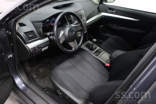 Pelēks Subaru Legacy 2012 Rīga, ar dzinēja tilpumu 2.00 L un nobraukumu 226 tūkst. km par 4900 €, foto 7 vietnē AUTOMOTO.COM.LV