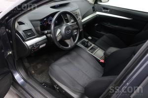 Pelēks Subaru Legacy 2012 Rīga, ar dzinēja tilpumu 2.00 L un nobraukumu 226 tūkst. km par 4900 €, foto 7 vietnē AUTOMOTO.COM.LV