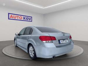 Pelēks Subaru Legacy 2012 Viļņa, ar dzinēja tilpumu 2.50 L un nobraukumu 184 tūkst. km par 5099 €, foto 3 vietnē AUTOMOTO.COM.LV