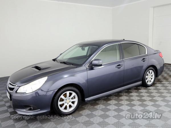 Grey Subaru Legacy 2012 in Tallinn, with an engine capacity of 2.00 L and mileage of 229 thousand km for 2999 €, photo 2 on AUTOMOTO.COM.LV