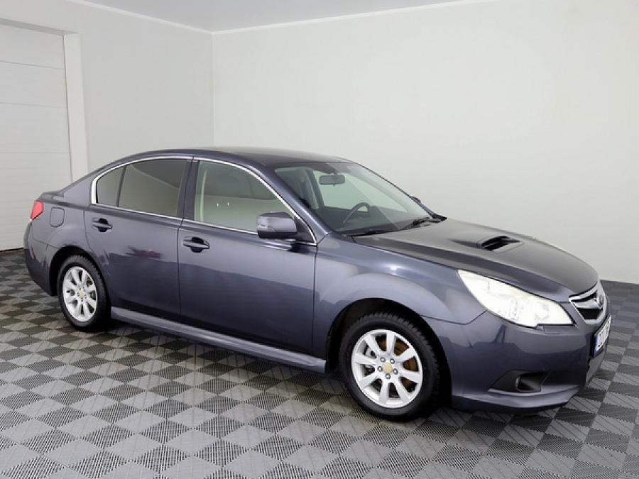 Pelēks Subaru Legacy 2012 Tallina, ar dzinēja tilpumu 2.00 L un nobraukumu 229 tūkst. km par 2599 €, foto 1 vietnē AUTOMOTO.COM.LV