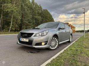 Grey Subaru Legacy 2012 in Klaipeda, with an engine capacity of 2.00 L and mileage of 341 thousand km for 3500 €, photo 3 on AUTOMOTO.COM.LV