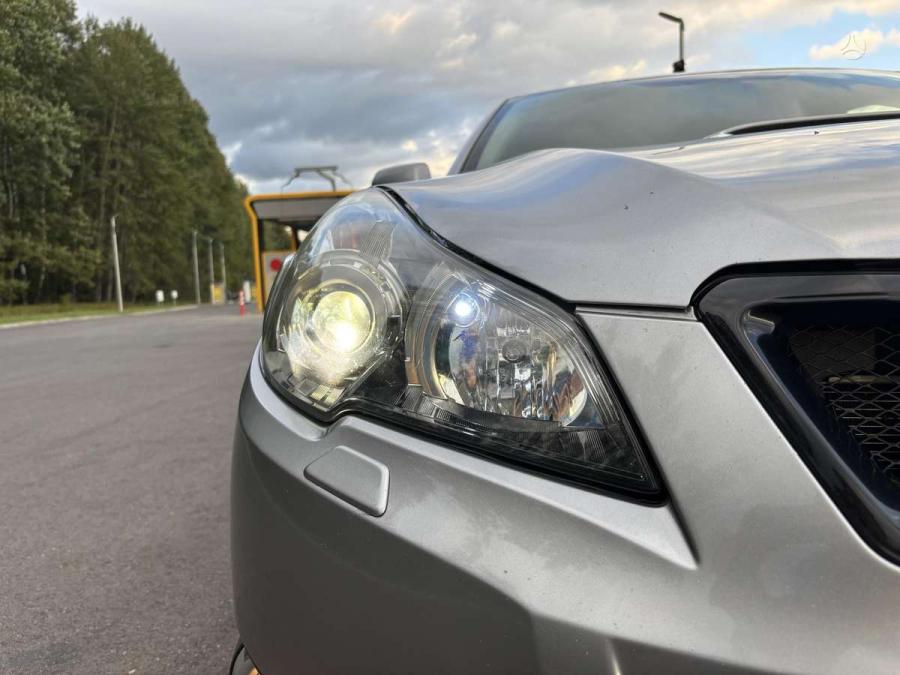 Grey Subaru Legacy 2012 in Klaipeda, with an engine capacity of 2.00 L and mileage of 341 thousand km for 3500 €, photo 10 on AUTOMOTO.COM.LV