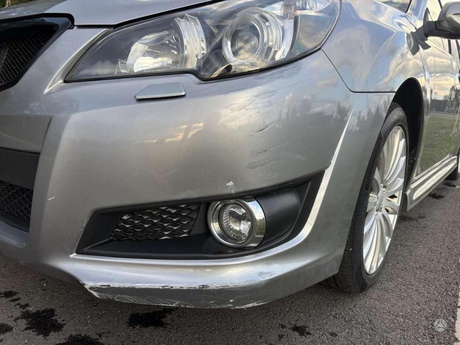 Grey Subaru Legacy 2012 in Klaipeda, with an engine capacity of 2.00 L and mileage of 341 thousand km for 3500 €, photo 12 on AUTOMOTO.COM.LV