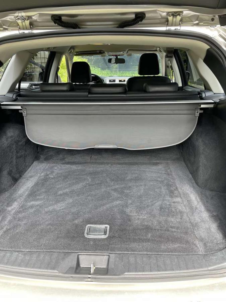 Grey Subaru Legacy 2015 in Kaunas, with an engine capacity of 2.00 L and mileage of 225 thousand km for 6500 €, photo 9 on AUTOMOTO.COM.LV