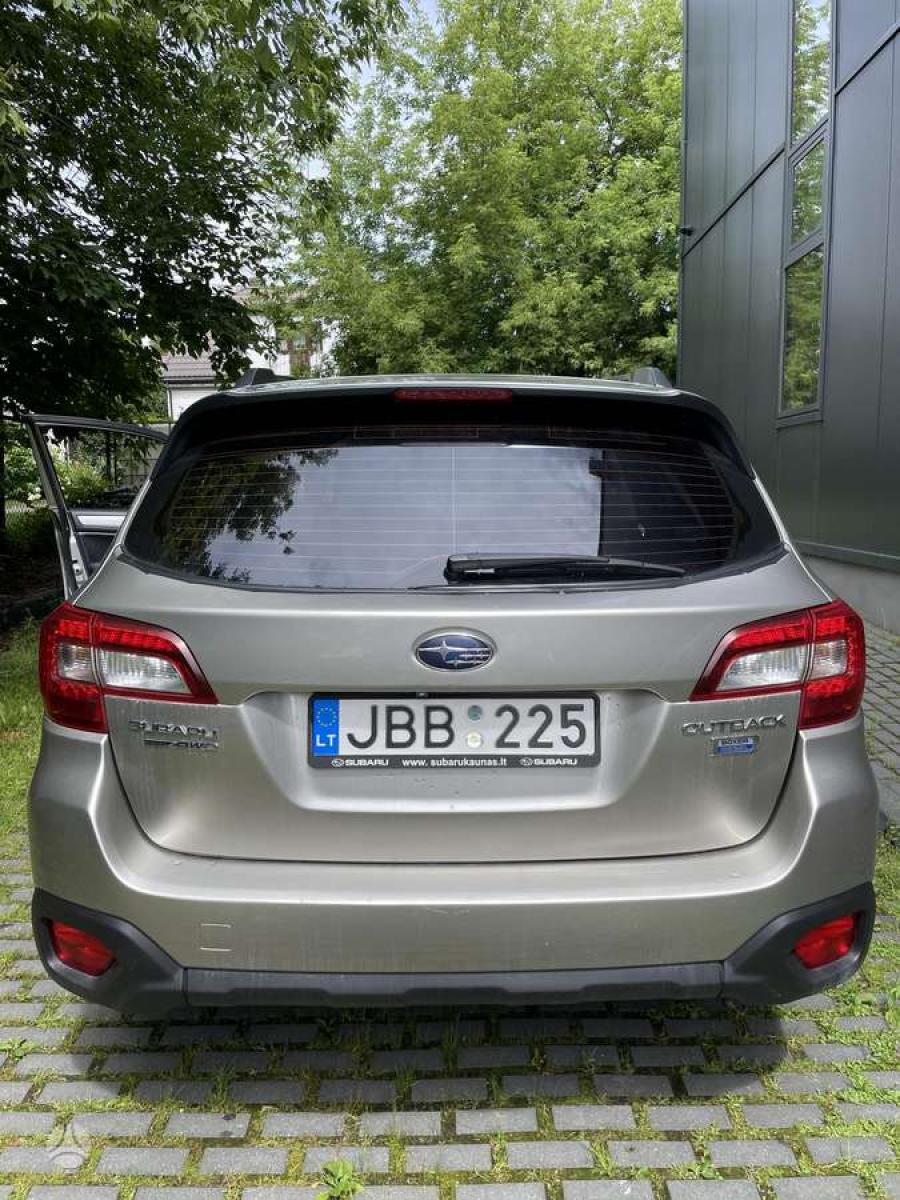Grey Subaru Legacy 2015 in Kaunas, with an engine capacity of 2.00 L and mileage of 225 thousand km for 6500 €, photo 11 on AUTOMOTO.COM.LV