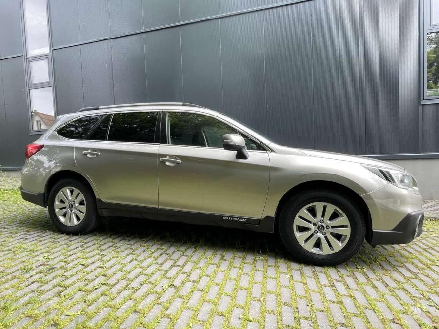 Grey Subaru Legacy 2015 in Kaunas, with an engine capacity of 2.00 L and mileage of 225 thousand km for 6500 €, photo 22 on AUTOMOTO.COM.LV