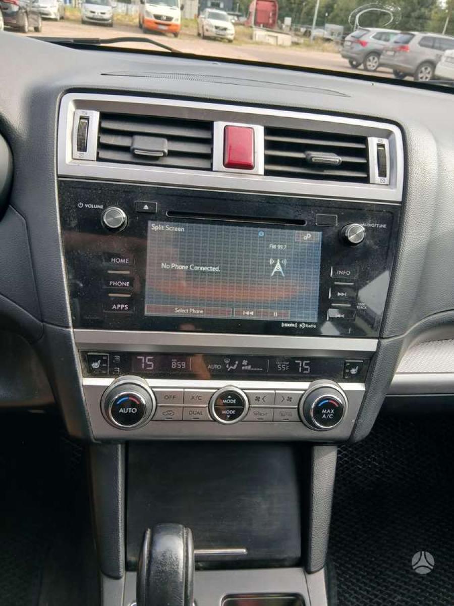 Grey Subaru Legacy 2015 in Vilnius, with an engine capacity of 2.50 L and mileage of 261 thousand km for 7499 €, photo 8 on AUTOMOTO.COM.LV