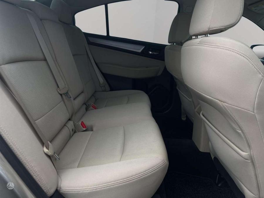 Pelēks Subaru Legacy 2015 Viļņa, ar dzinēja tilpumu 2.50 L un nobraukumu 362 tūkst. km par 8499 €, foto 10 vietnē AUTOMOTO.COM.LV