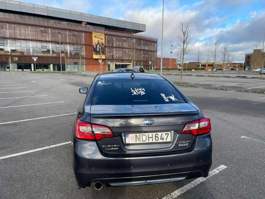 Pelēks Subaru Legacy 2017 Klaipėda, ar dzinēja tilpumu 2.50 L un nobraukumu 105 tūkst. km par 12000 €, foto 12 vietnē AUTOMOTO.COM.LV