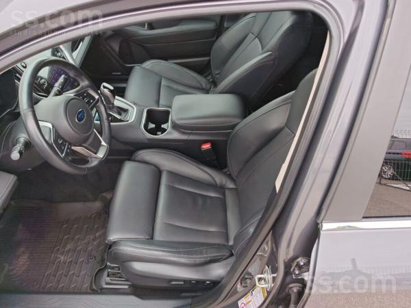 Grey Subaru Legacy 2020 in Jelgava, with an engine capacity of 2.50 L and mileage of 59 thousand km for 17900 €, photo 8 on AUTOMOTO.COM.LV
