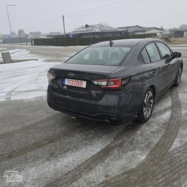 Pelēks Subaru Legacy 2024 Kauņa, ar dzinēja tilpumu 2.50 L un nobraukumu 17 tūkst. km par 21000 €, foto 3 vietnē AUTOMOTO.COM.LV